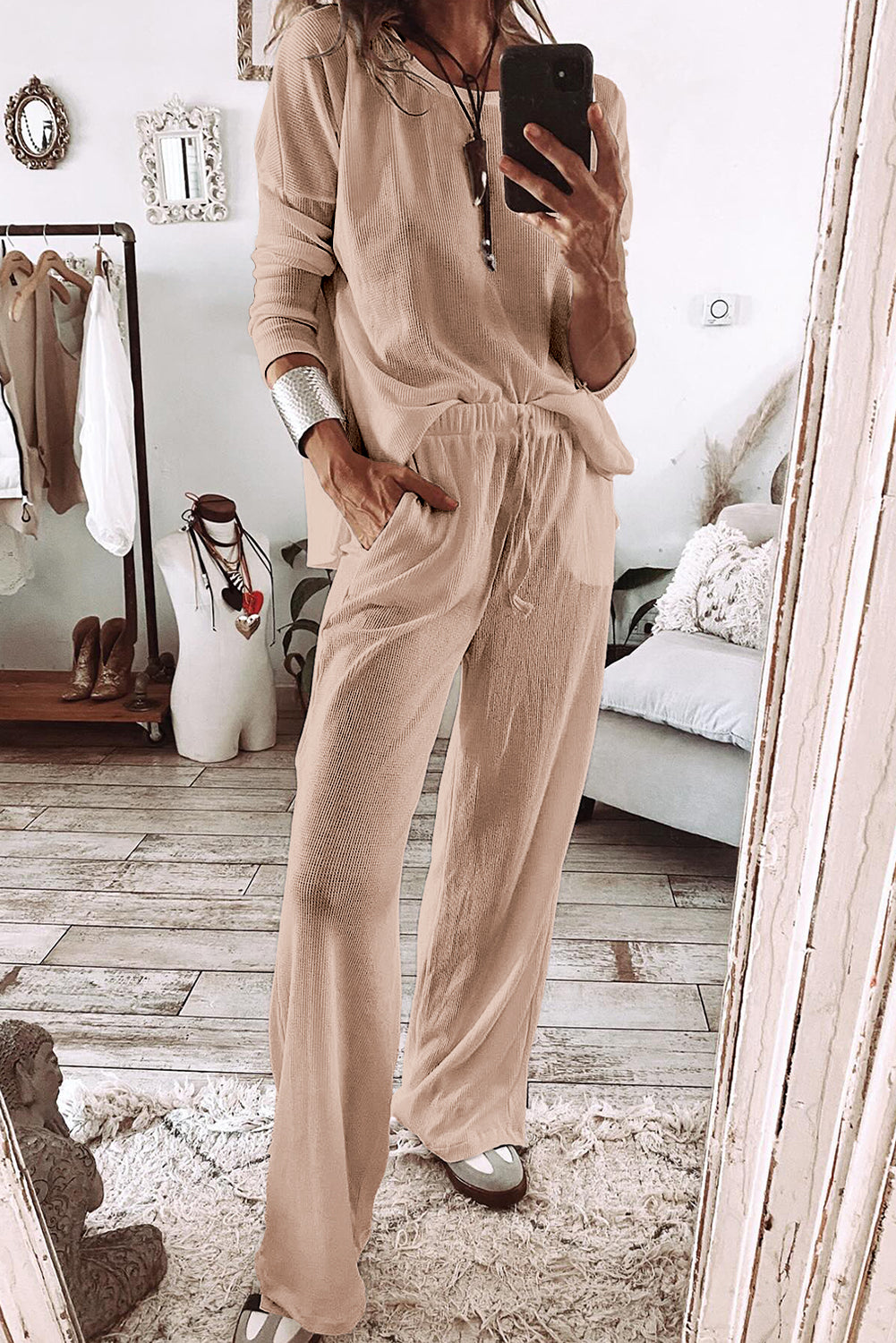 Parchment Textured Long Sleeve T Shirt and Pants Lounge Set – Monroe ...